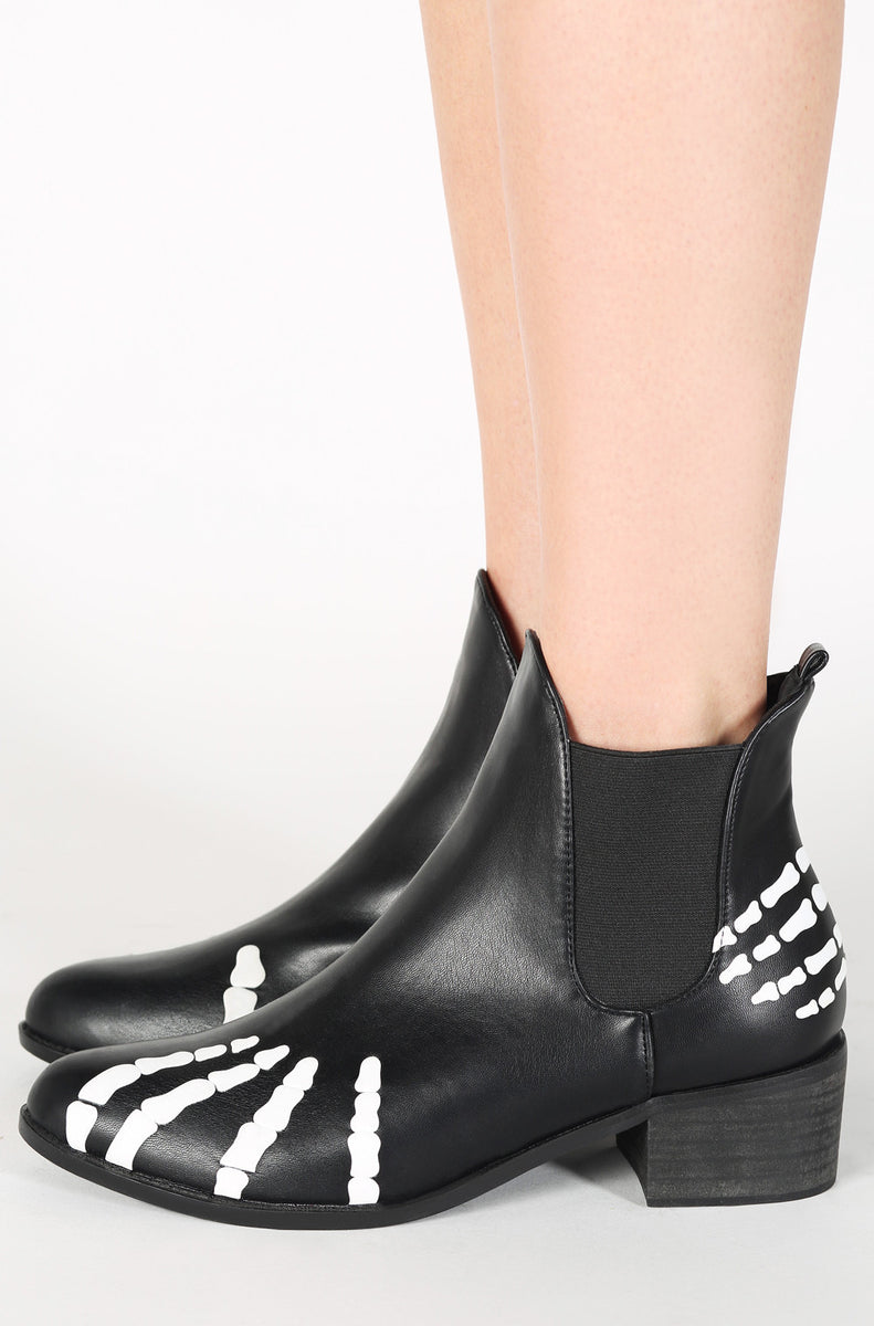 Grave Robber Boots – Trivium